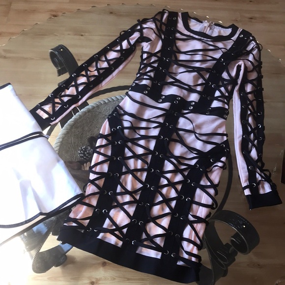 Catwalk Connection | Dresses | New Small Strech Dress For All ...